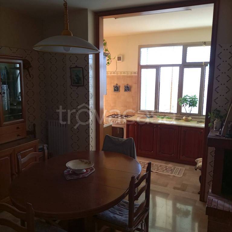 Appartamento in in vendita da privato a Oria via Alessandro Manzoni, 74