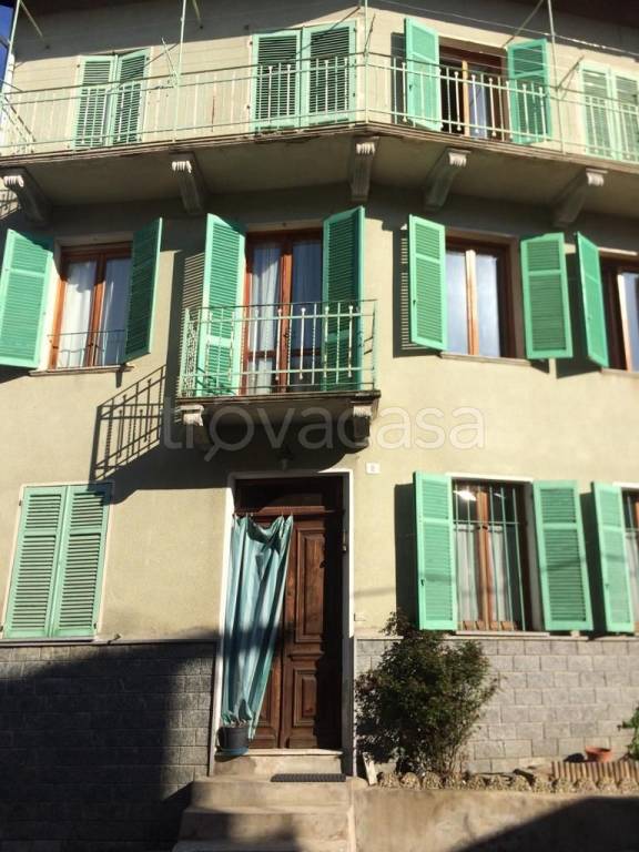 Villa in in vendita da privato a Valdilana frazione Lanvario, 8