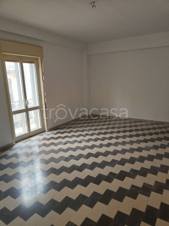 Intero Stabile in in vendita da privato a Melilli via Emanuele Filiberto, 1