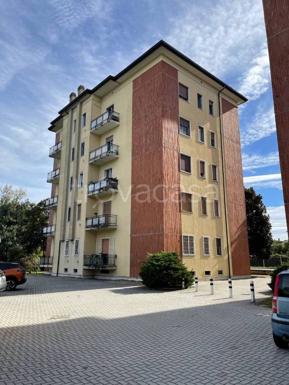 Appartamento in in vendita da privato a Rho via Achille Ratti, 86