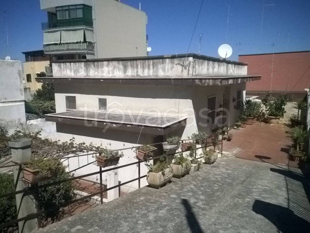 Villa in in vendita da privato a Bari via Giovanni Paisiello, 16