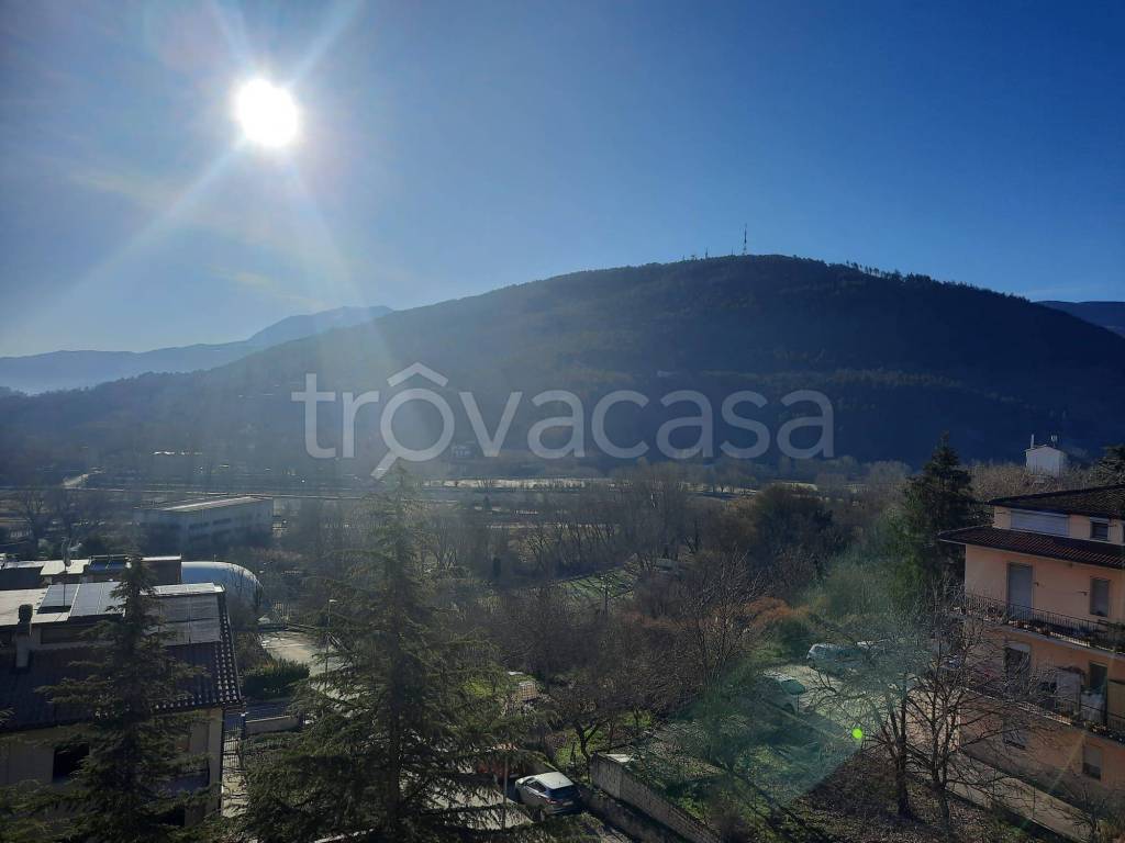 Appartamento in in vendita da privato a L'Aquila via dei Malatesta, 6