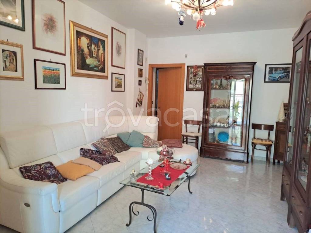 Casa Indipendente in in vendita da privato ad Adelfia corso Vittorio Emanuele