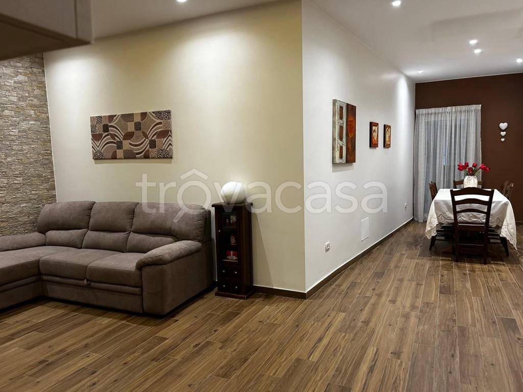 Appartamento in in vendita da privato a Mascali via Siculo Orientale