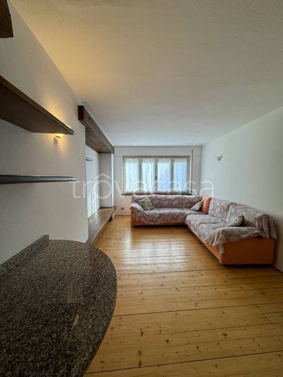 Appartamento in in vendita da privato a Toceno via Benefattori, 9