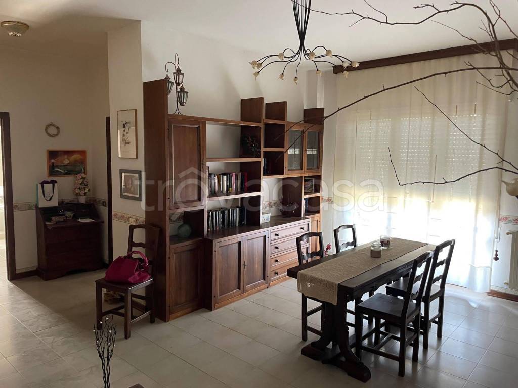 Appartamento in in vendita da privato a Licciana Nardi via Germania, 9