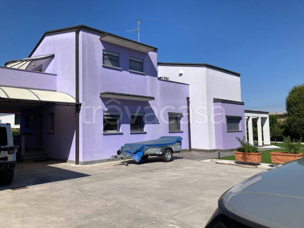 Villa in in vendita da privato a Bagnolo Mella via degli Artigiani, 10