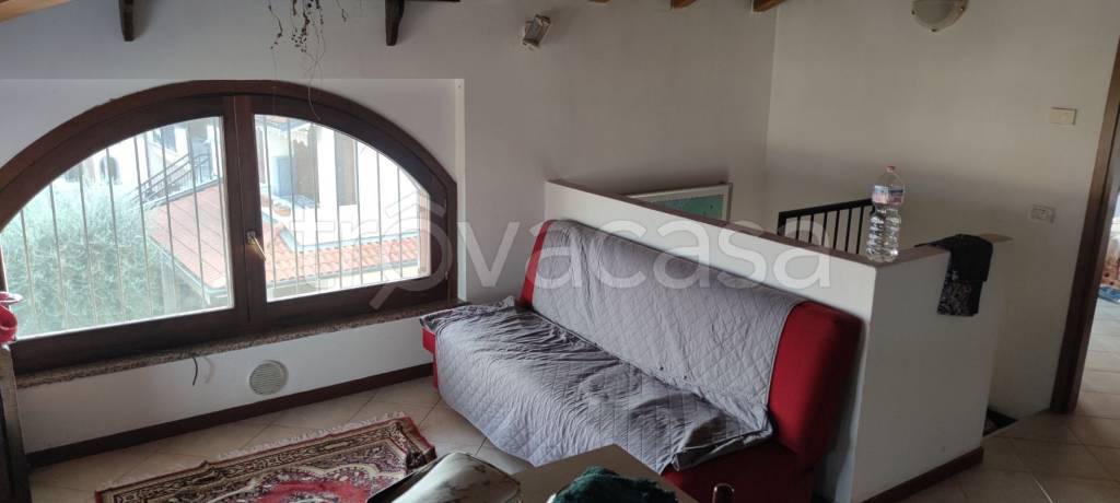 Appartamento in in vendita da privato a Costa di Mezzate via Don Luigi Sturzo, 8