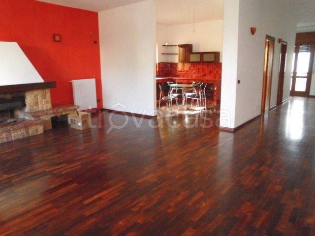 Villa Bifamiliare in in vendita da privato a Vittoria strada per Scoglitti, 35