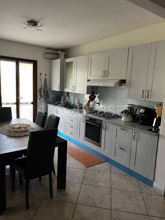 Appartamento in in vendita da privato a Castelnovo ne' Monti via Fornacione, 2