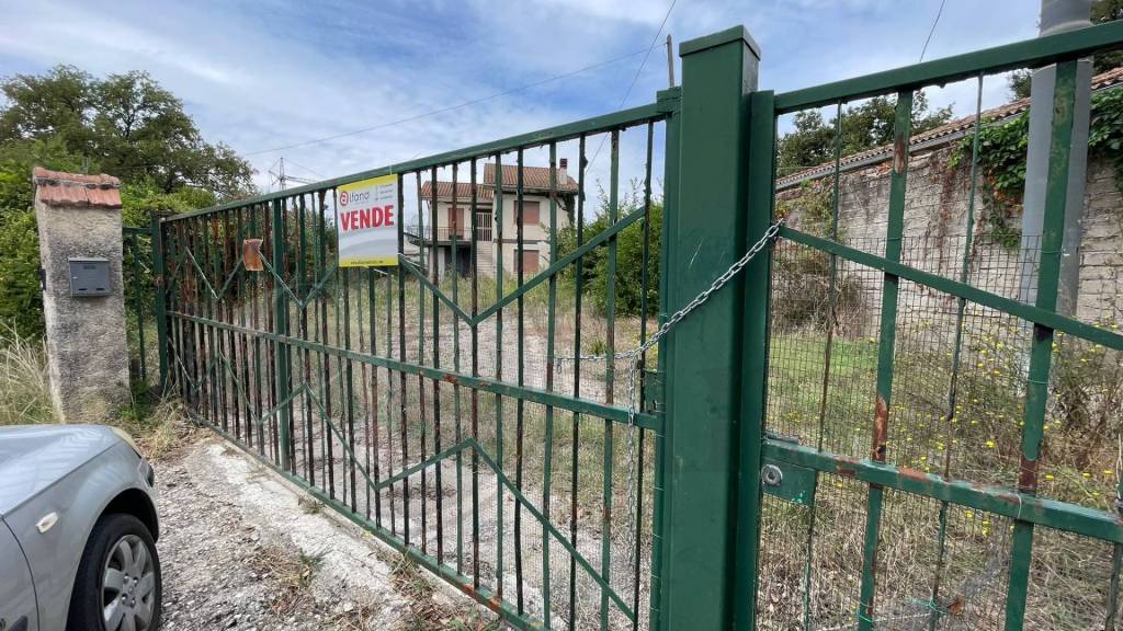 Casa Indipendente in vendita ad Arce via Campanile, 39