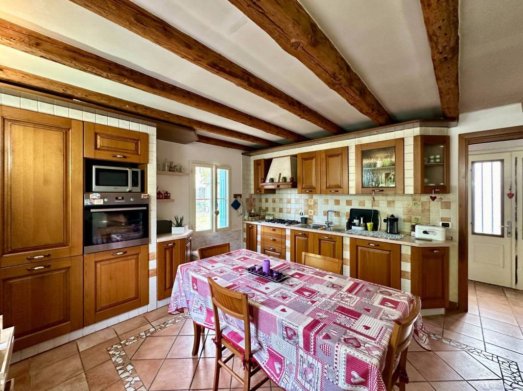 Villa in vendita a Varmo via delle Sorgive, 54