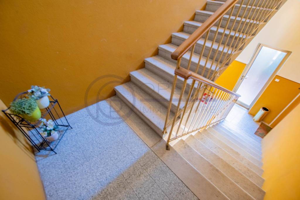 Appartamento in vendita a Trieste via Costantino Cumano, 4