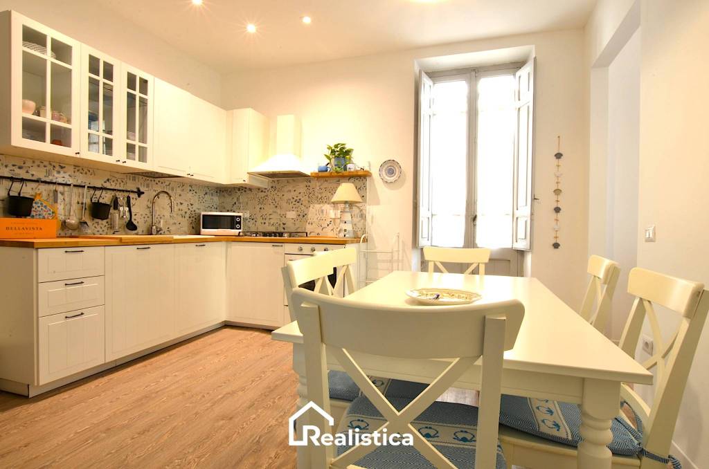 Appartamento in vendita a Cagliari via Concezione