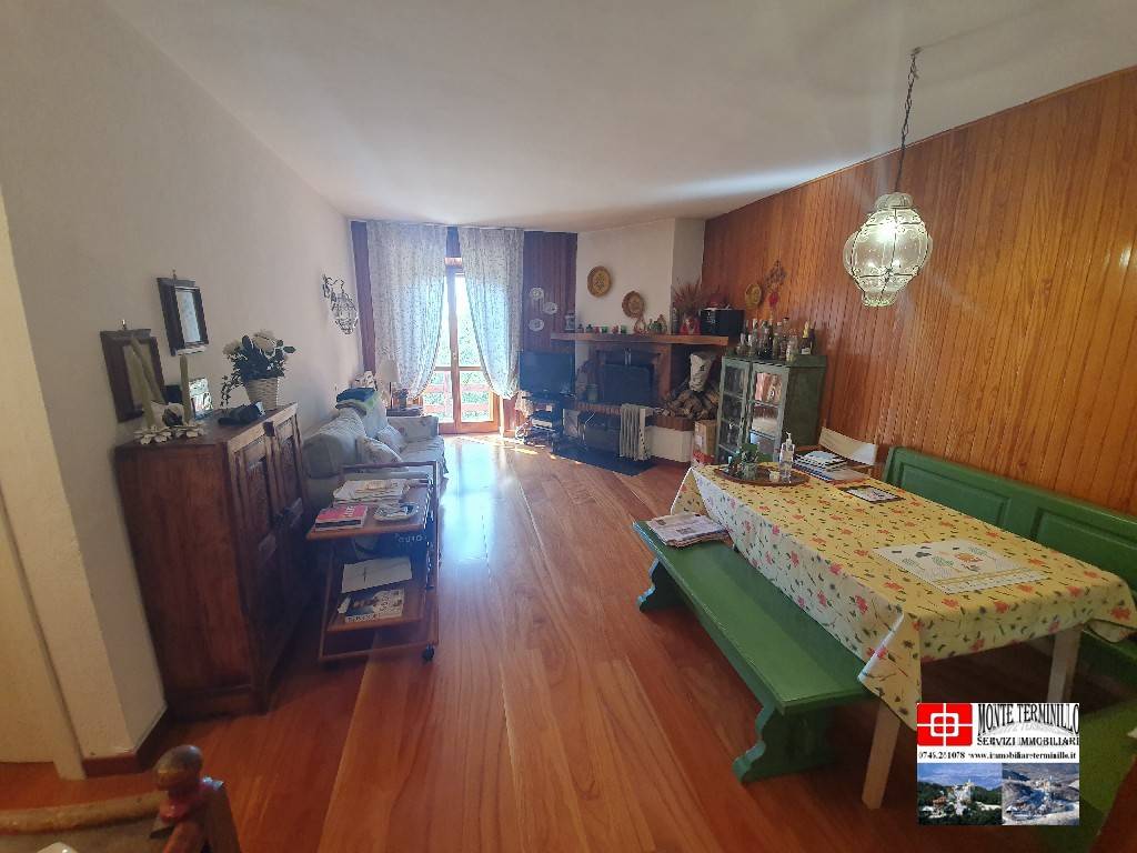 Appartamento in vendita a Rieti via degli Appennini, 85