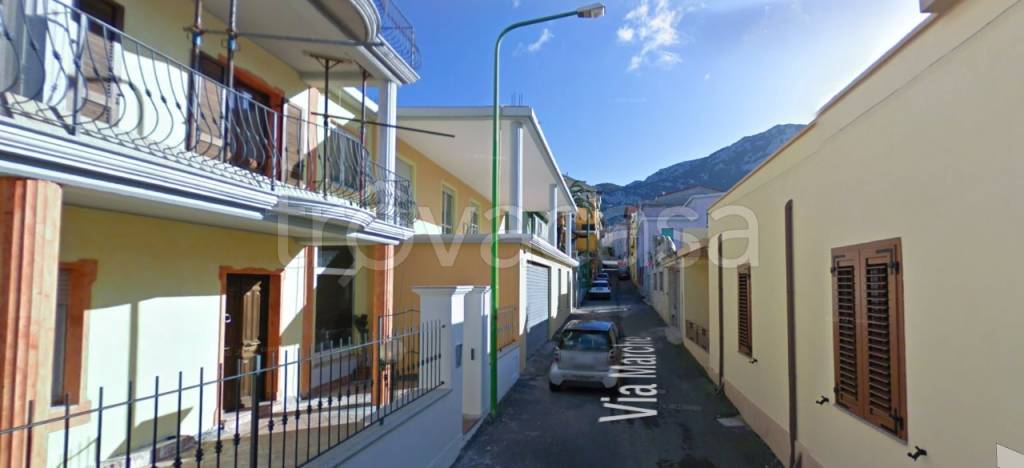 Appartamento all'asta a Dorgali via Marche