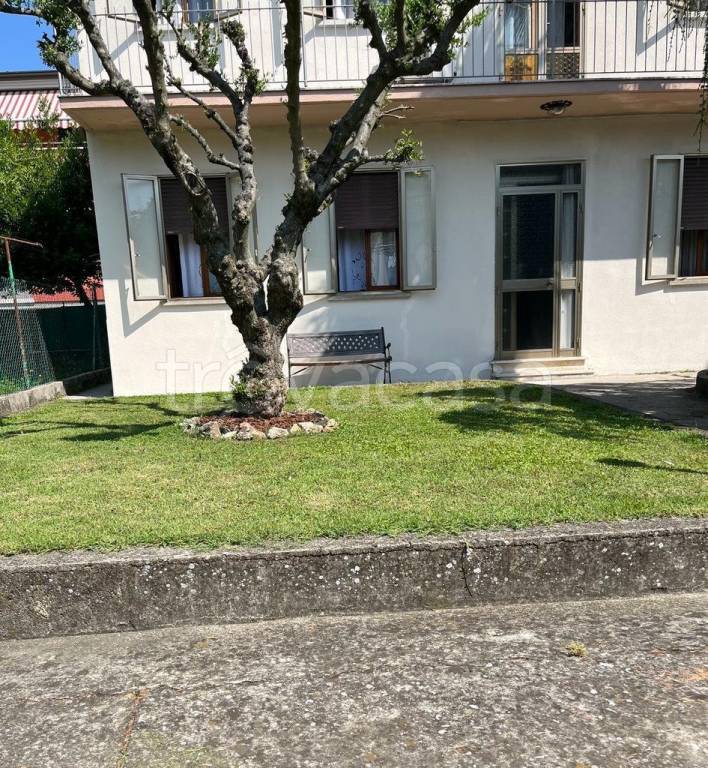 Villa in vendita a Mira via Monte Cantone