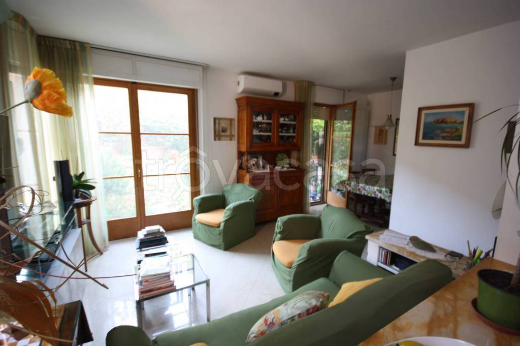 Appartamento in vendita a Siena via Enea Silvio Piccolomini, 174