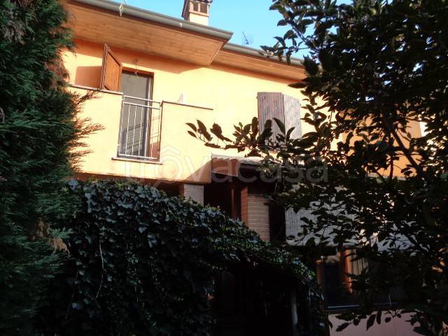 Villa a Schiera in vendita a Cremona via Invalidi del Lavoro