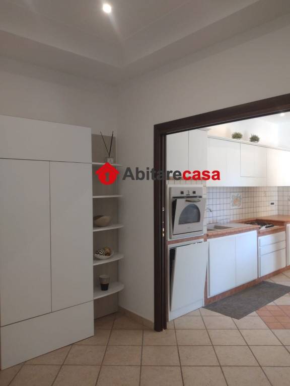 Appartamento in vendita ad Aversa via Giambattista Basile, 23