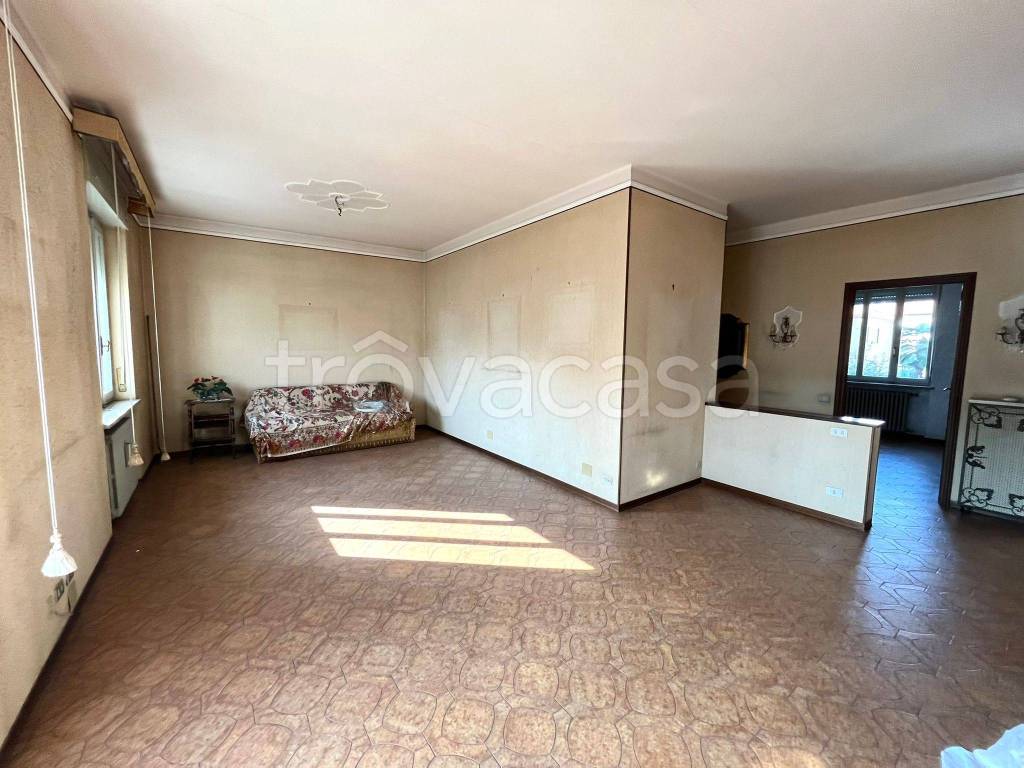 Villa Bifamiliare in vendita a Vercelli via Monte Cengio, 15