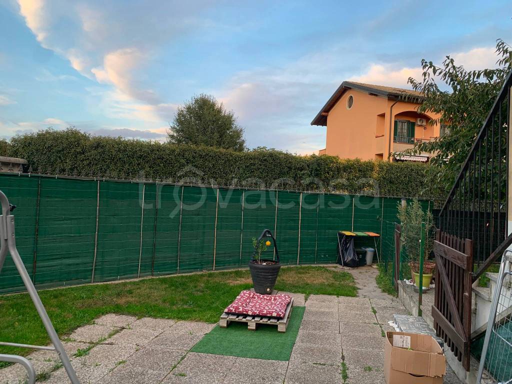 Appartamento in vendita a Bornasco via Olonetta, 4