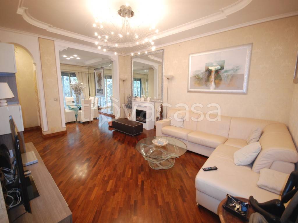 Appartamento in vendita a Foggia viale Europa, 72