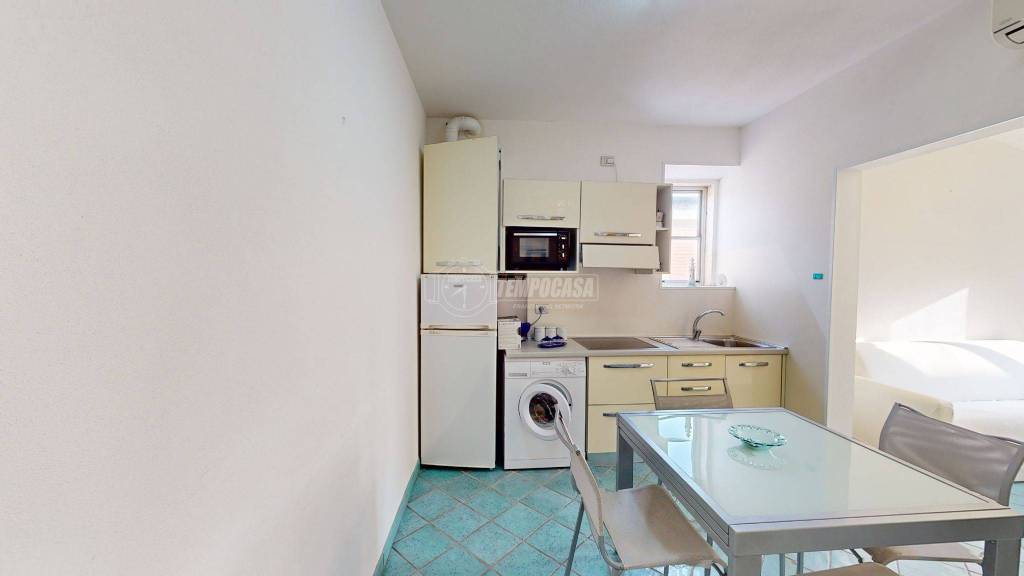 Appartamento in vendita a Loano via Camillo Cavour 45