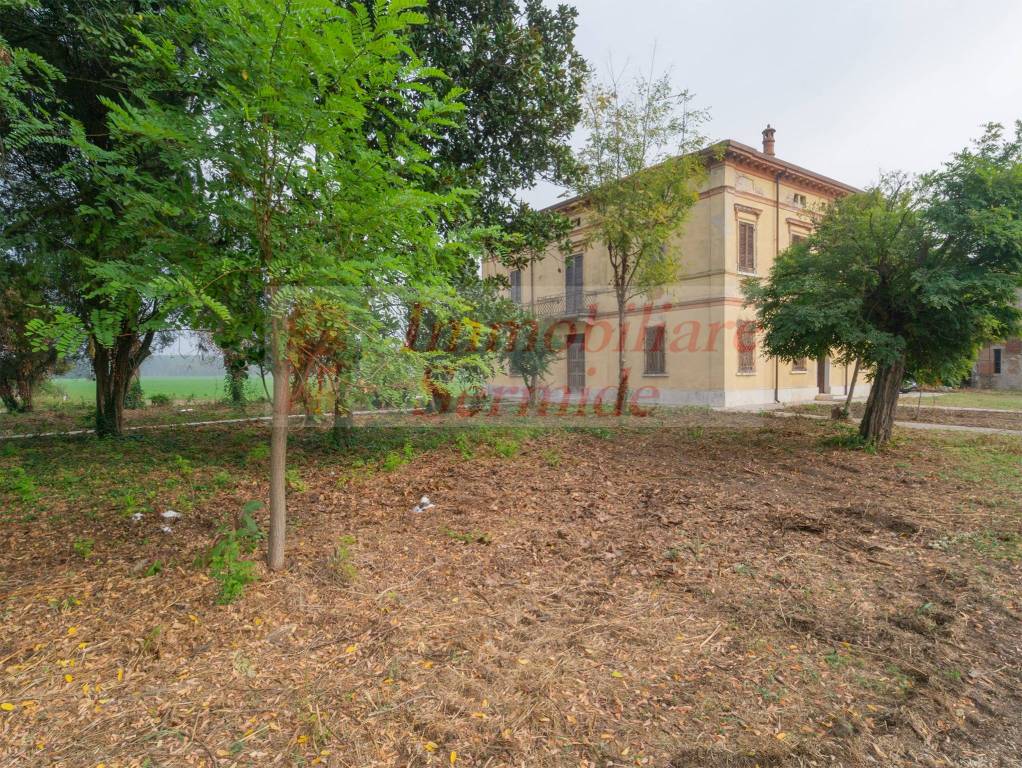 Villa in vendita a Borgocarbonara via Casoni