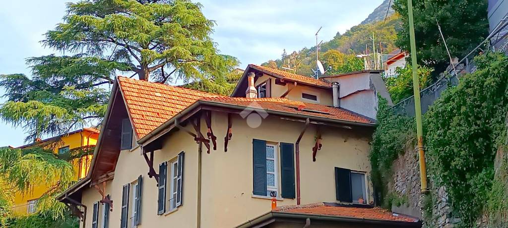 Appartamento in vendita a Blevio via e. Caronti, 64