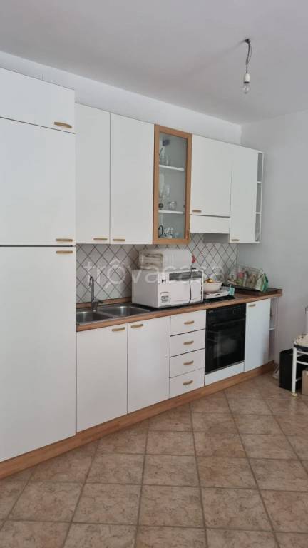 Appartamento in in vendita da privato a Torre de' Passeri via Maragona, 69