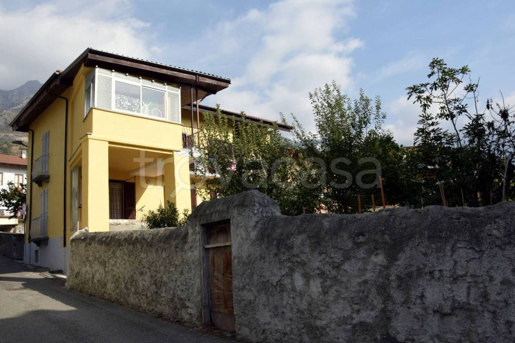 Appartamento in vendita a Bussoleno via Goffredo Mameli