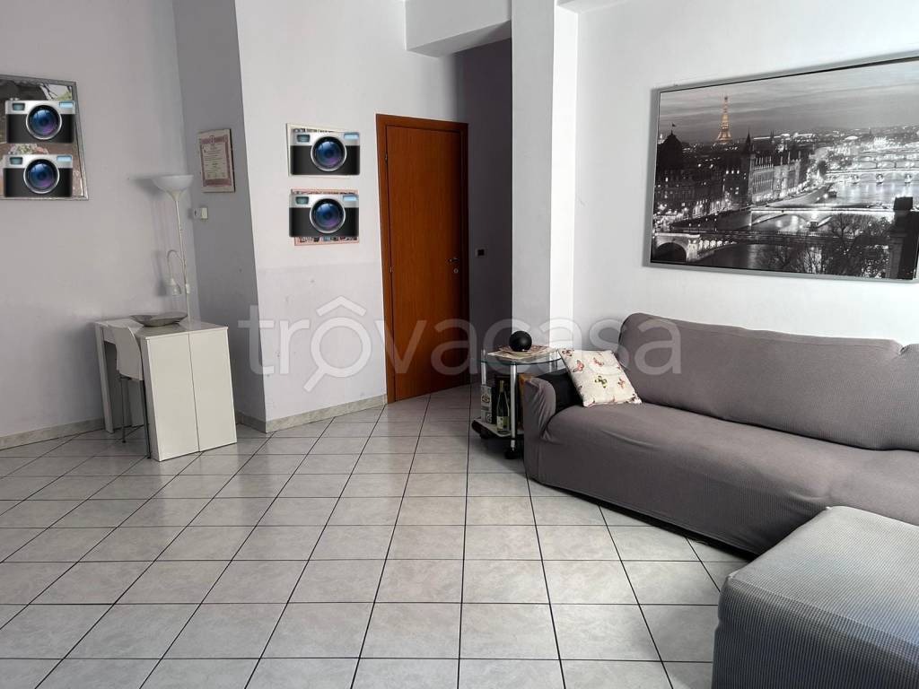 Appartamento in in vendita da privato a Caltagirone viale dell'Autonomia, 81