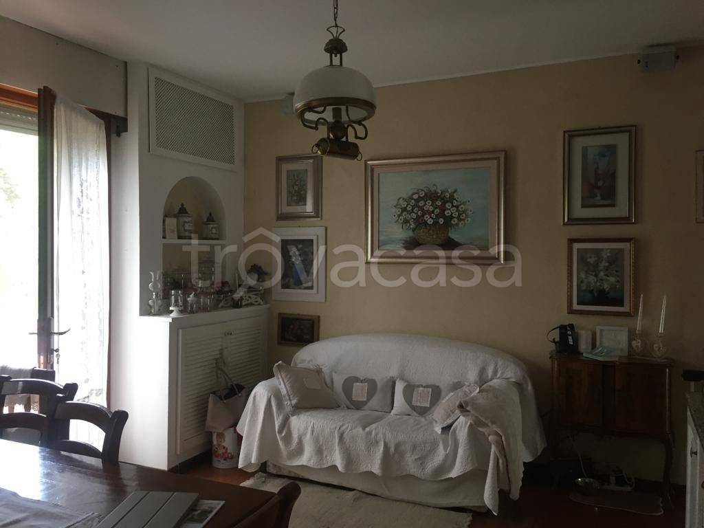 Villa a Schiera in in vendita da privato a Mira via Enrico Toti, 2C