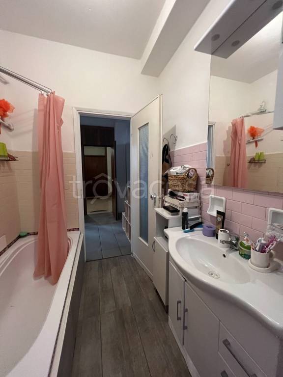 Appartamento in vendita a Bardolino via Alessandro Manzoni