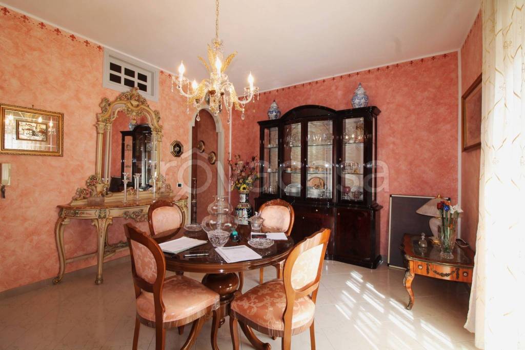 Appartamento in vendita a Bagheria via Cosimo Contorno, 19