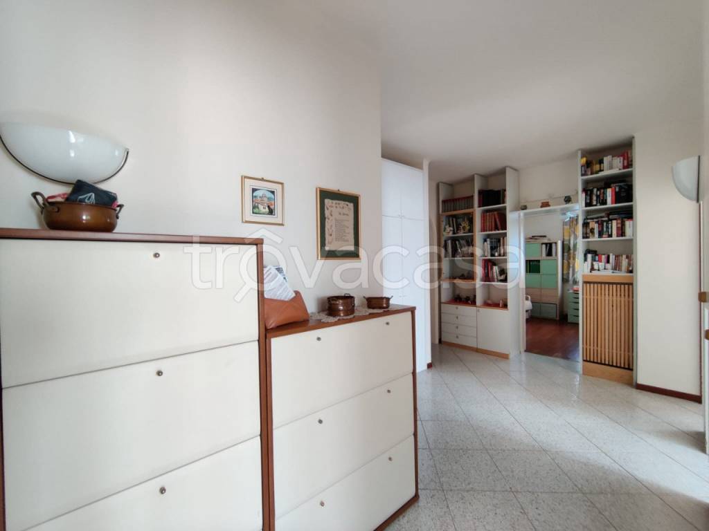 Attico in vendita a Trieste via gambini 34