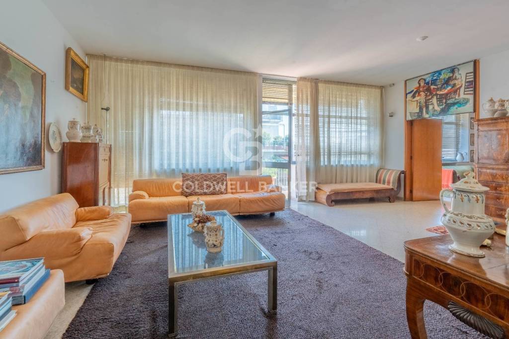 Appartamento in vendita a Bari via Giacomo Matteotti