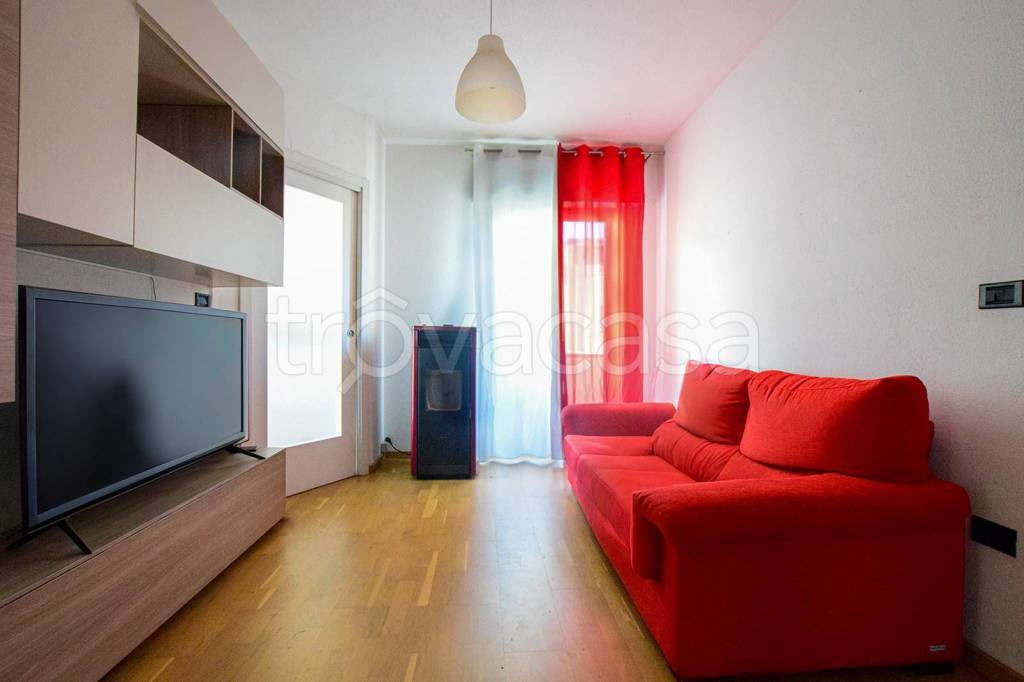 Appartamento in vendita a Nuoro via donatori di sangue, 24