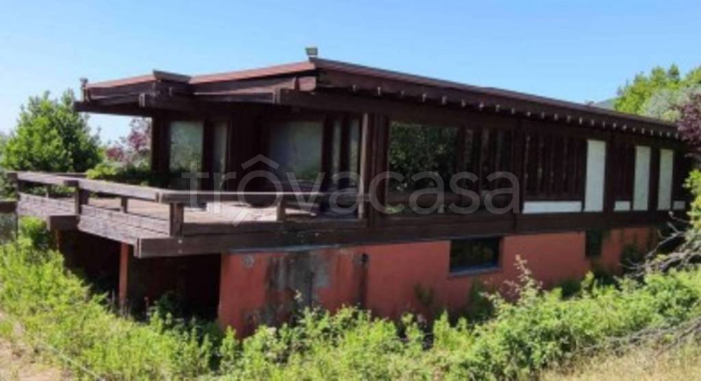 Villa all'asta a Montasola via Capo Croce