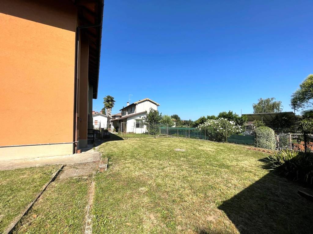 Villa Bifamiliare in vendita a Tricesimo via Cividale