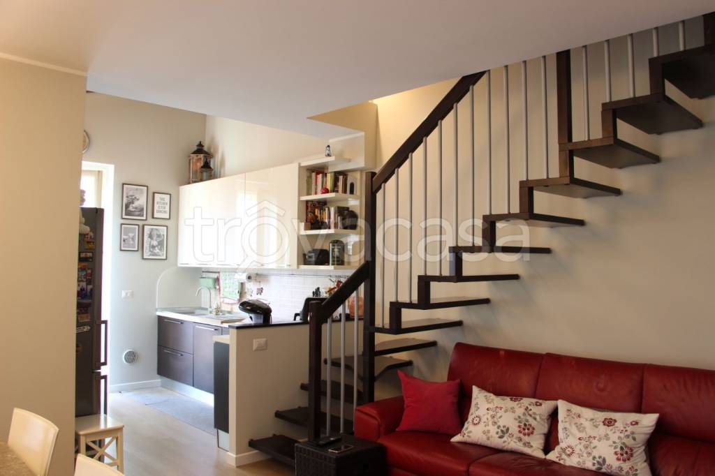 Appartamento in vendita a Tavazzano con Villavesco via Solferino, 25