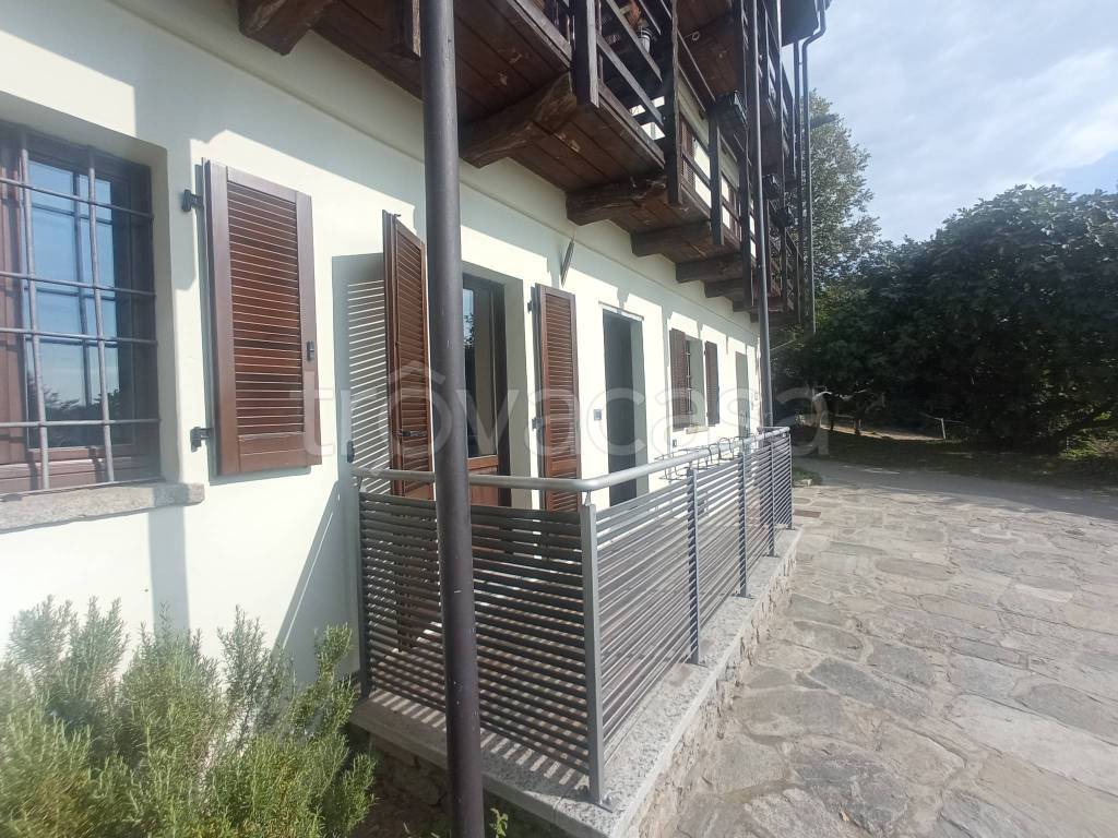 Appartamento in vendita a Nebbiuno case Sparse Campiglia