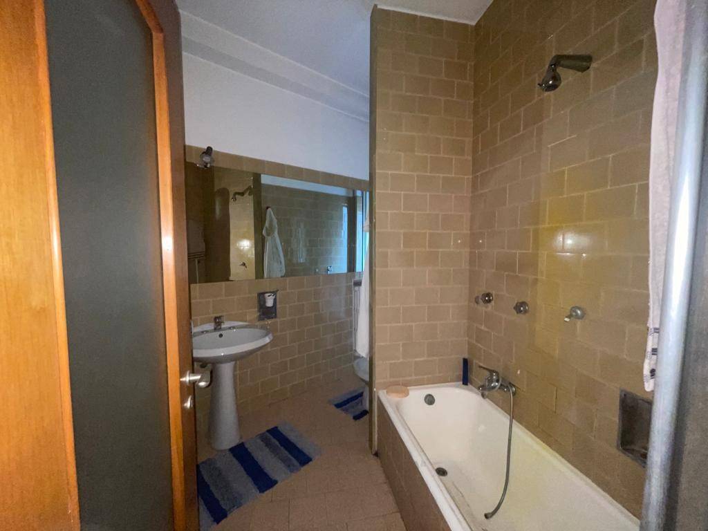 Appartamento in vendita a Lodi piazza Pietro Zaninelli