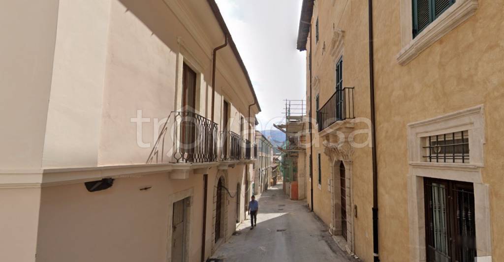 Appartamento all'asta a L'Aquila via Cascina