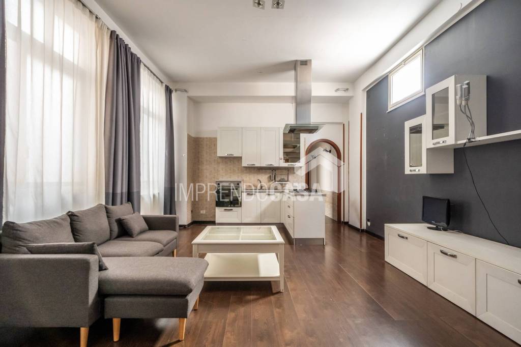 Appartamento in vendita a Palermo via Tommaso Aversa, 78