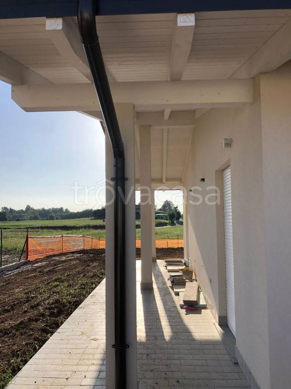 Villa in in vendita da privato a Lomazzo via del Roccolo, 33