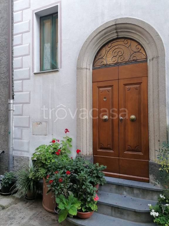 Casa Indipendente in vendita a Roccalbegna