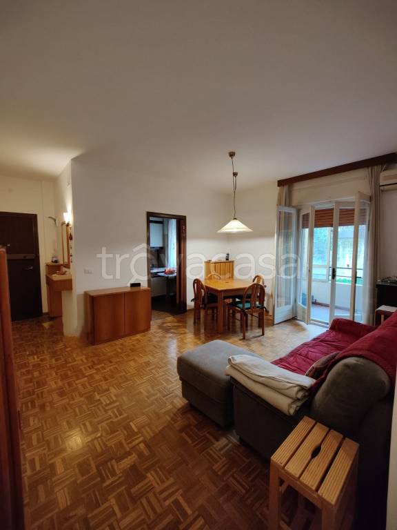 Appartamento in vendita a Trieste vicolo della Salvia, 7