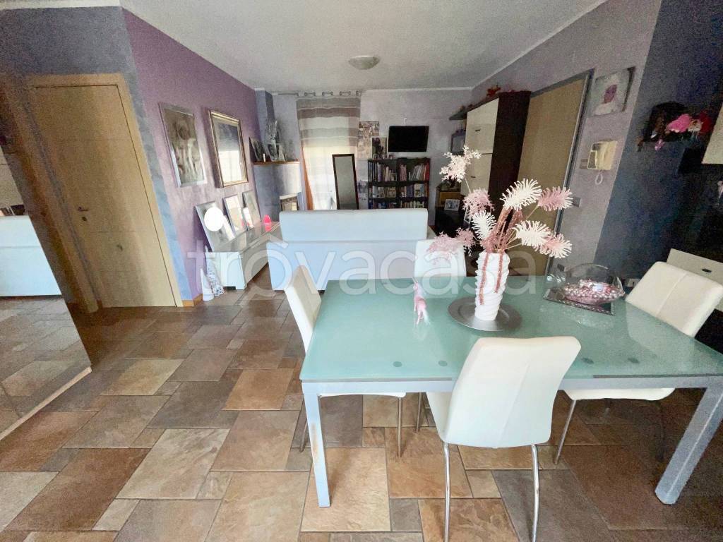 Appartamento in vendita a Canelli